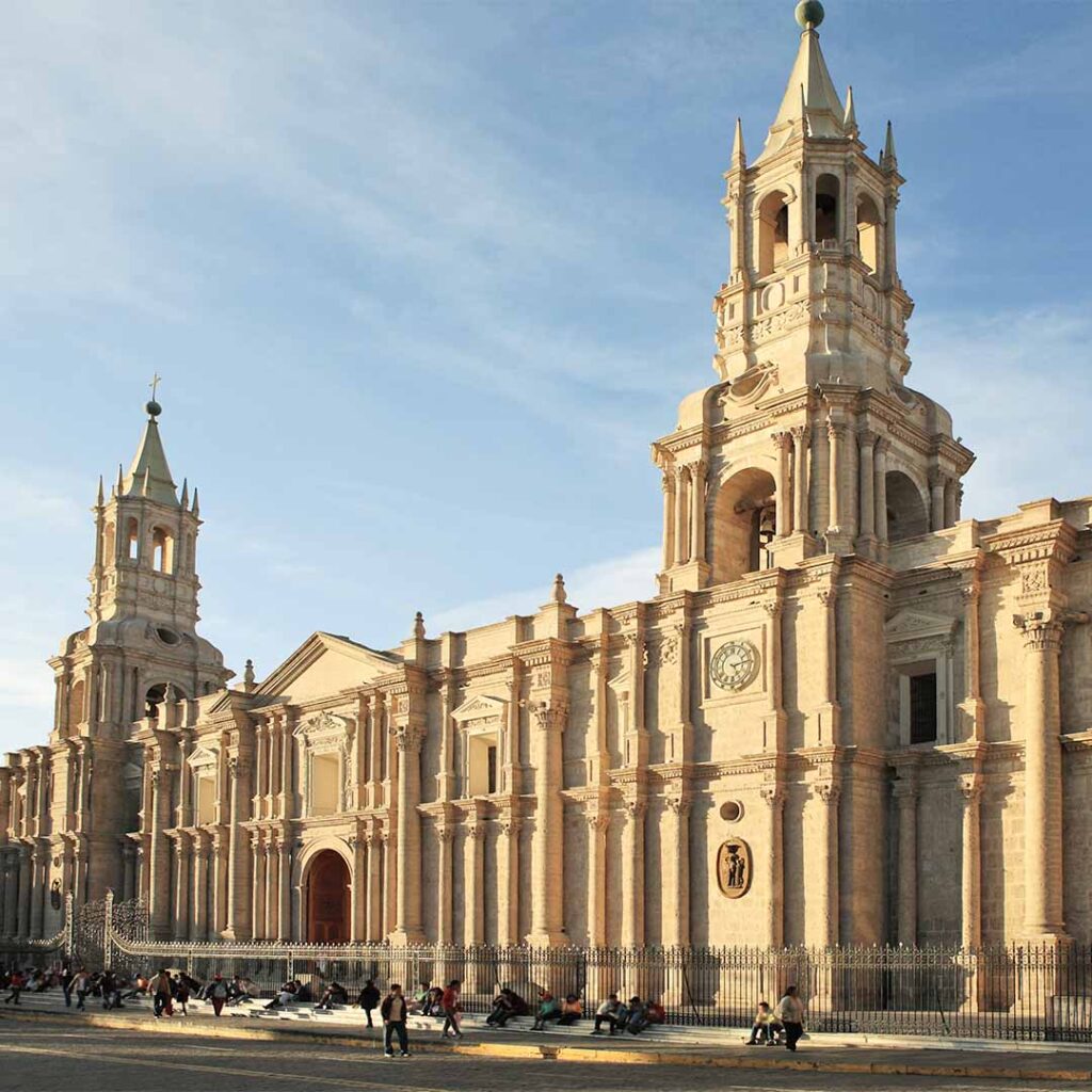 ¿Qué idioma hablaban los Incas? Guía 2024 + Origen - IncaRail Blog